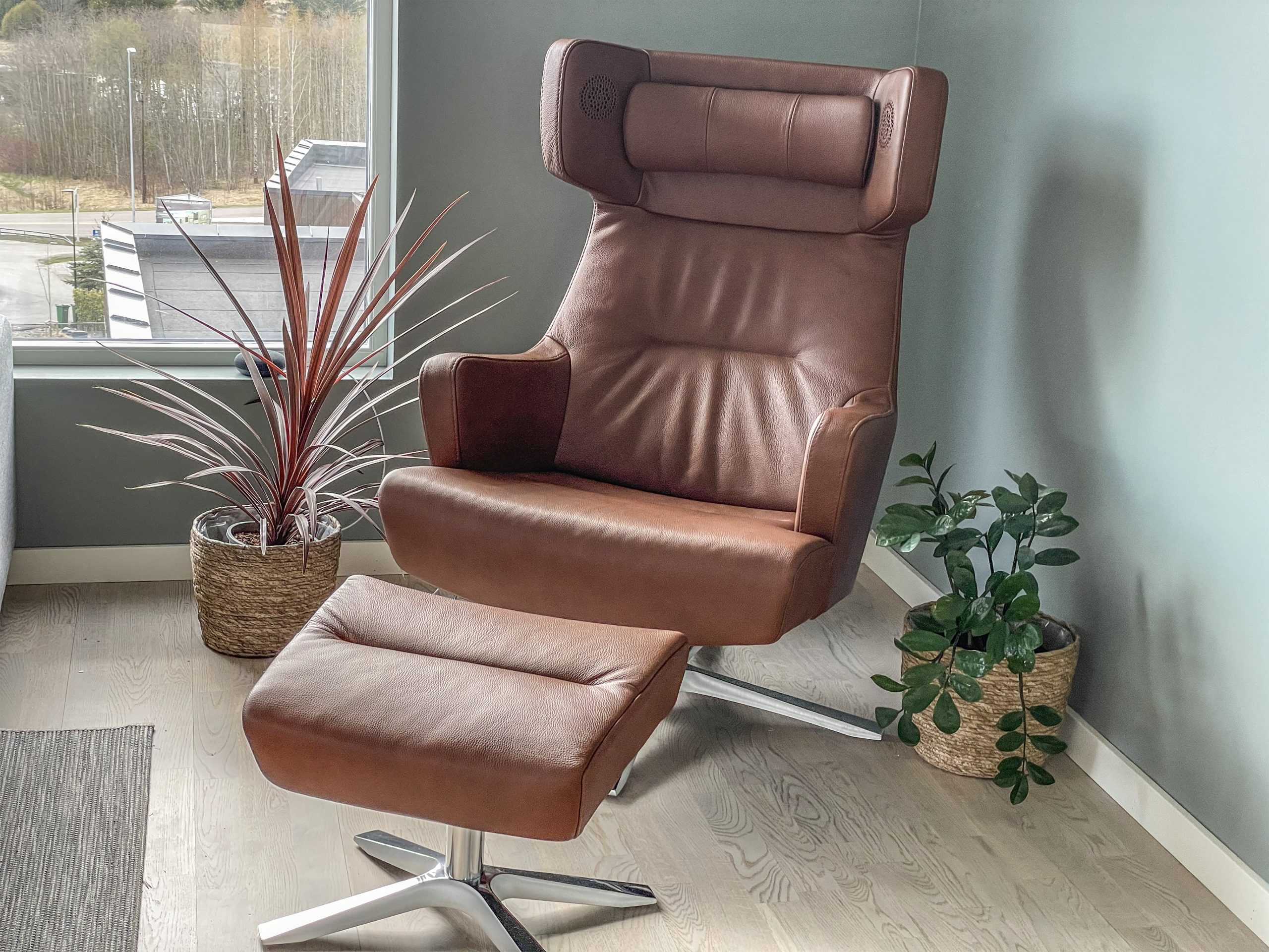 Review: Conform MyPlace | The Armchair That Plays Music