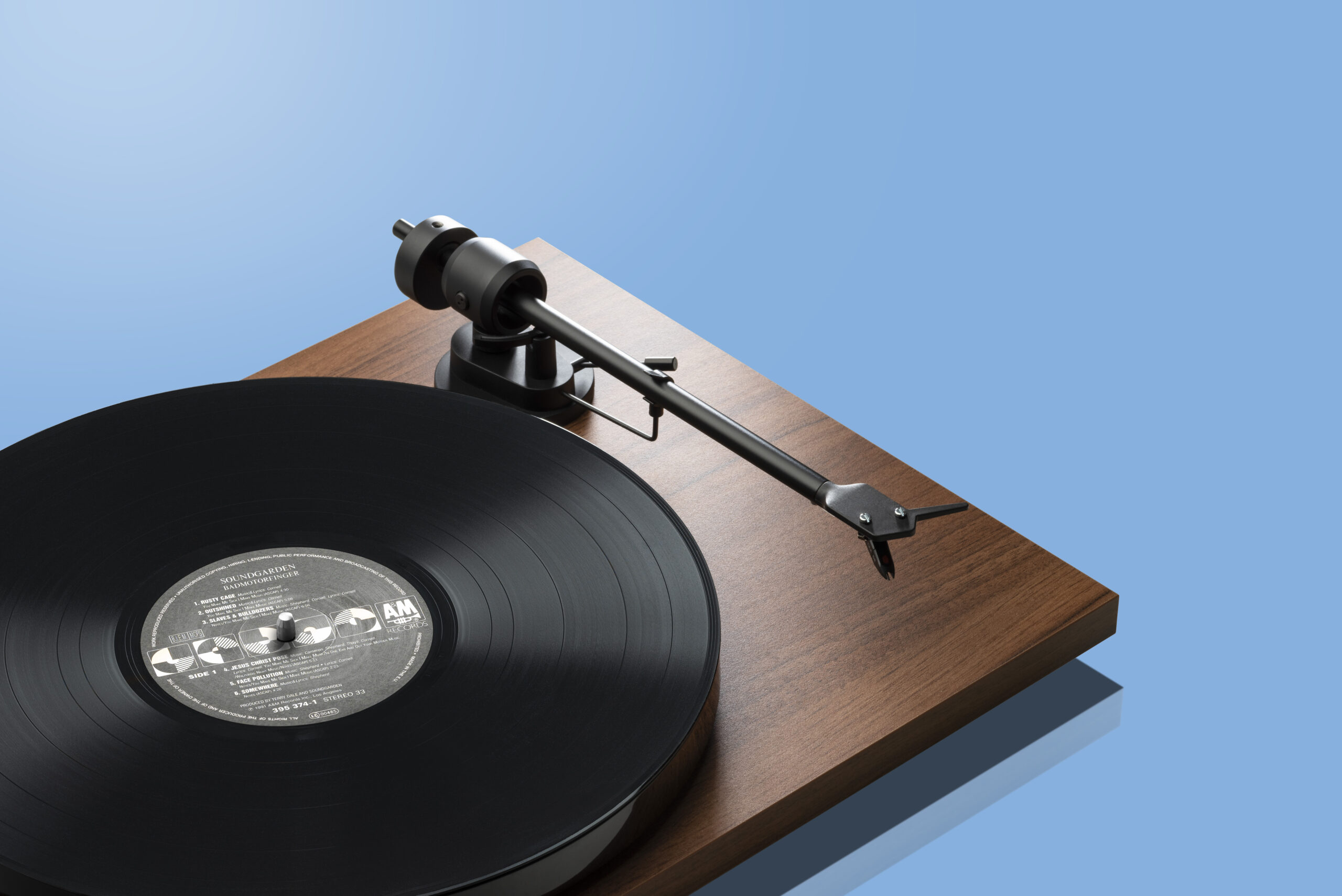Pro-Ject E1 As Wireless Turntable